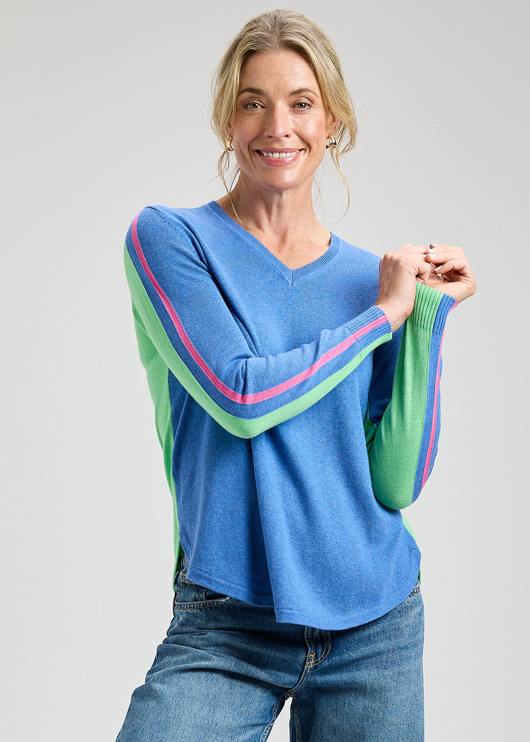 Rounded Bottom Vee by Zaket and Plover – EloiseLtd69York